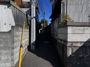 軽食喫茶山小屋／ハンバーグと焼肉のよくばり定食とオリジナルパフェ | まっしーの『おいしいっ！』
